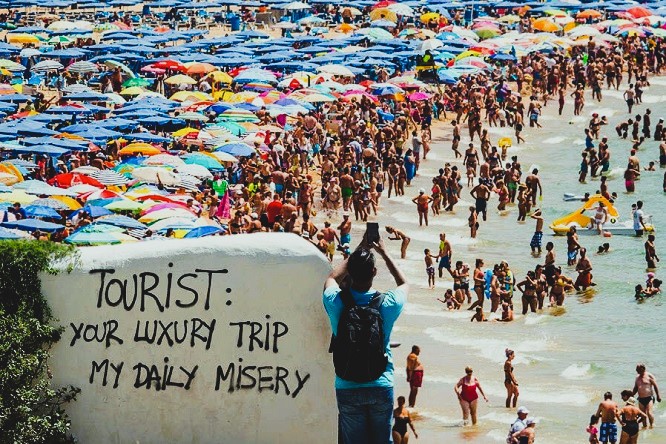 Francesco Lovaglio Tafuri | ‘Overtourism’: Abordando la sobrecarga ...